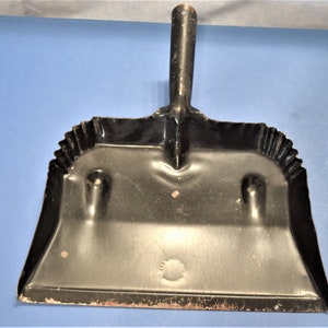 Vintage Kitchen Dust Pan Mother Earth or Large Black Dustpan Metal ...