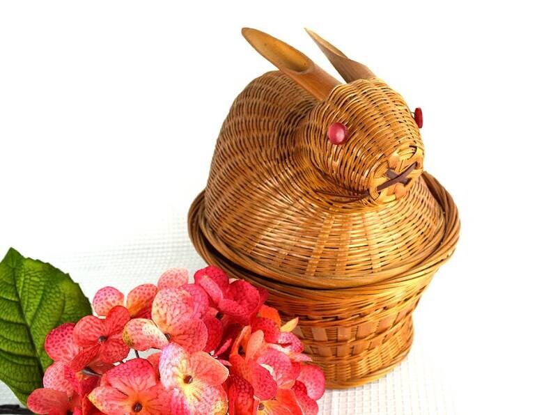 Vintage Easter Bunny Wicker Basket With Pearl Red Button Eyes - Etsy