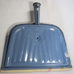 Vintage Metal Kitchen Dust Pans Tan or Blue Choice Dustpan JV Reed Made ...