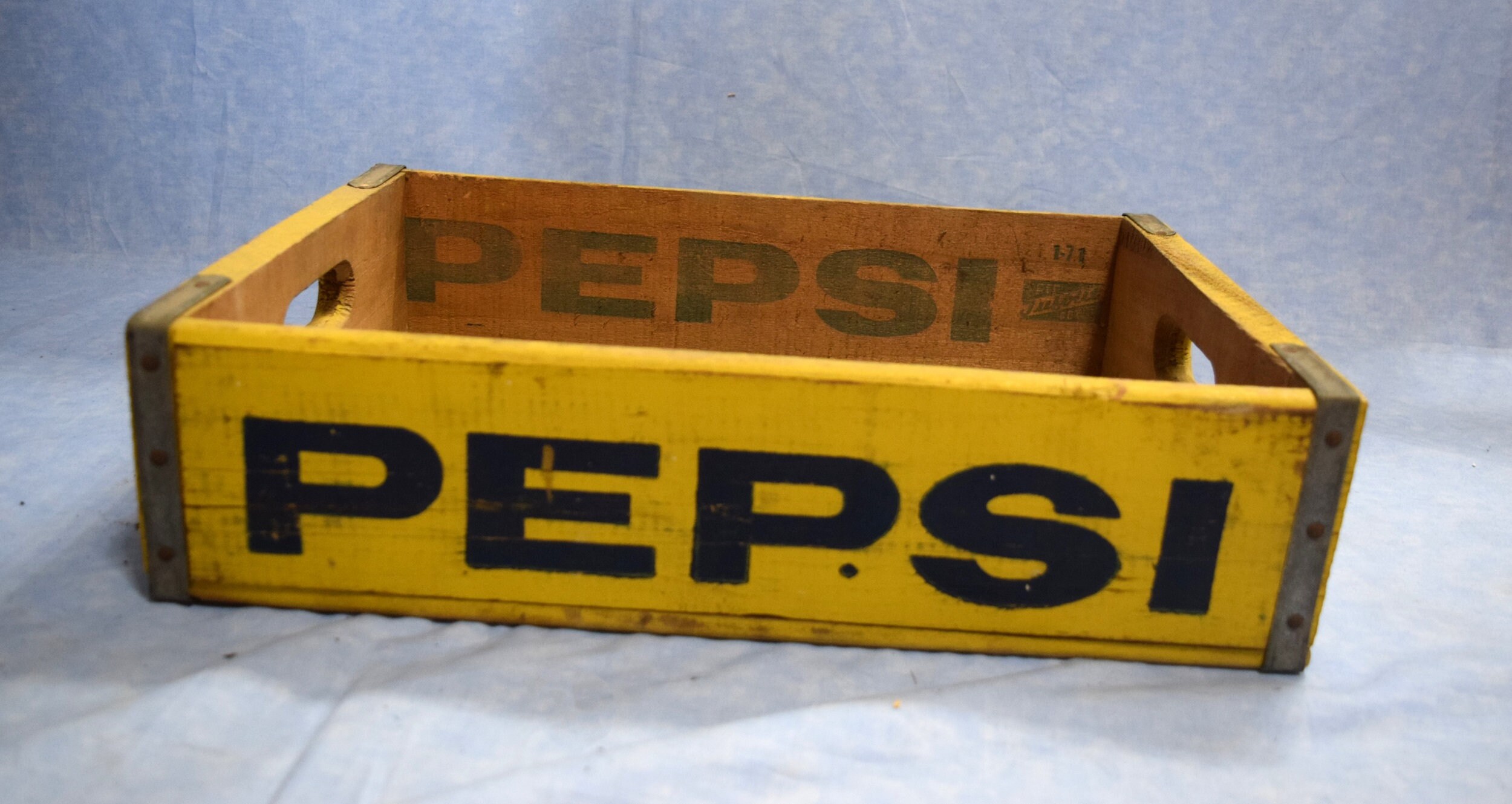Vintage Pepsi Cola Crate Yellow Crate Blue Lettering Wood 6 Pack ...