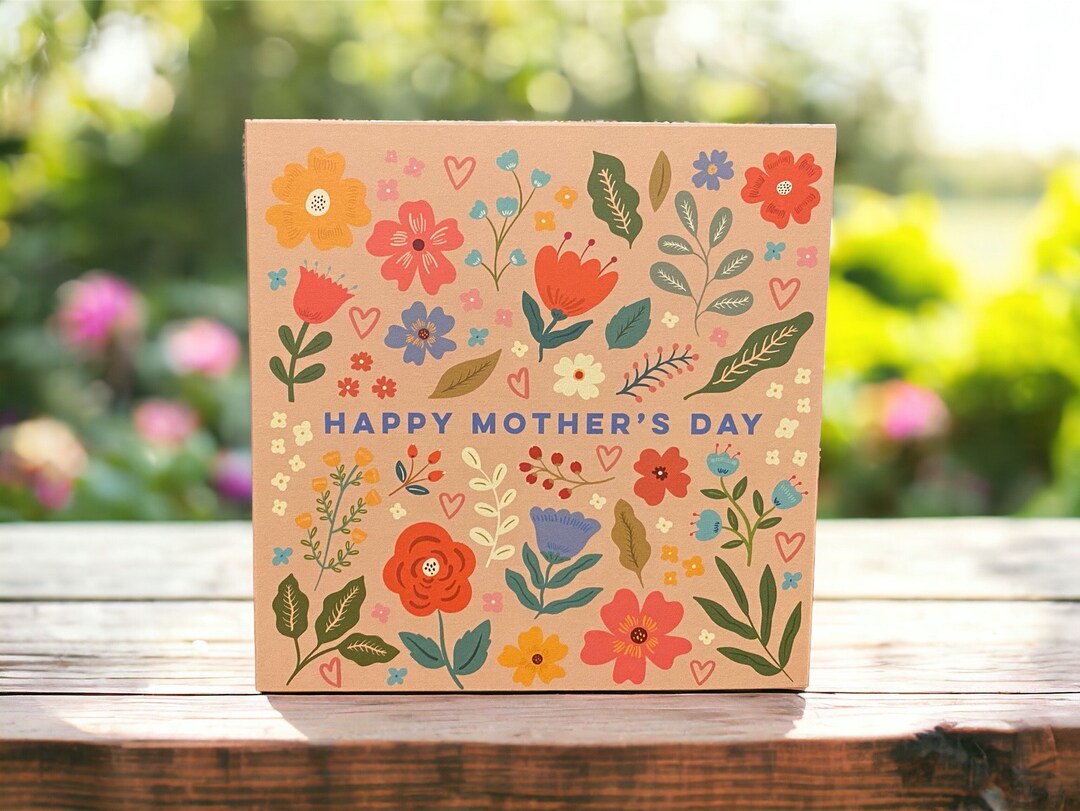 Floral Mother's Day Card: Pretty Flowers and Hearts Design - Etsy