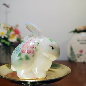 Vintage Fenton White Iridized Bunny Rabbit Pink Flowers Hand - Etsy