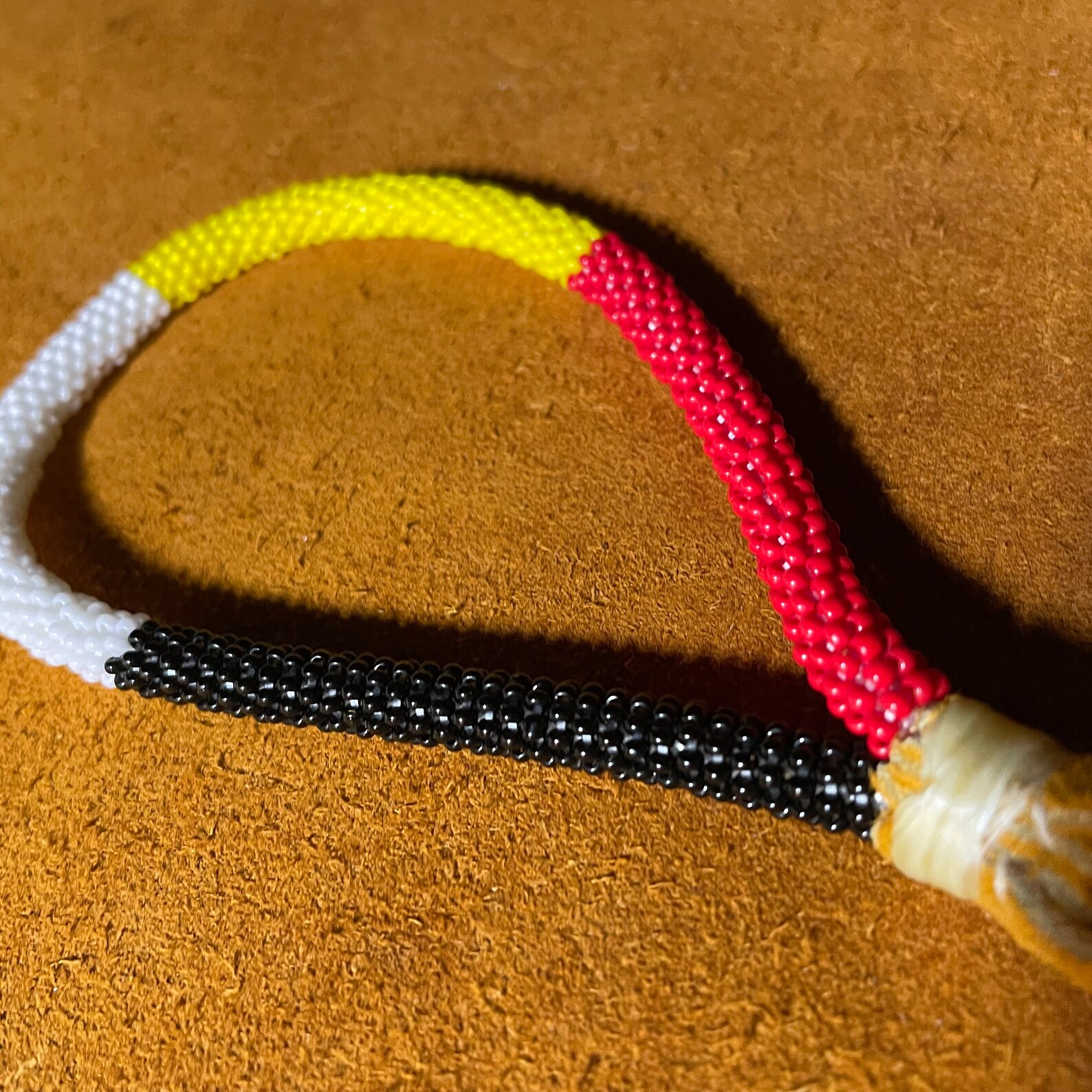 Medicine Wheel NATIVE BEADED KEYCHAIN Red White Black | Etsy