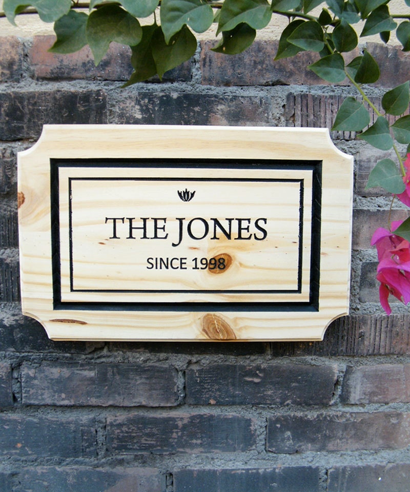 Family Name Plaque Pine Custom Plaque Chalet Sign - Etsy