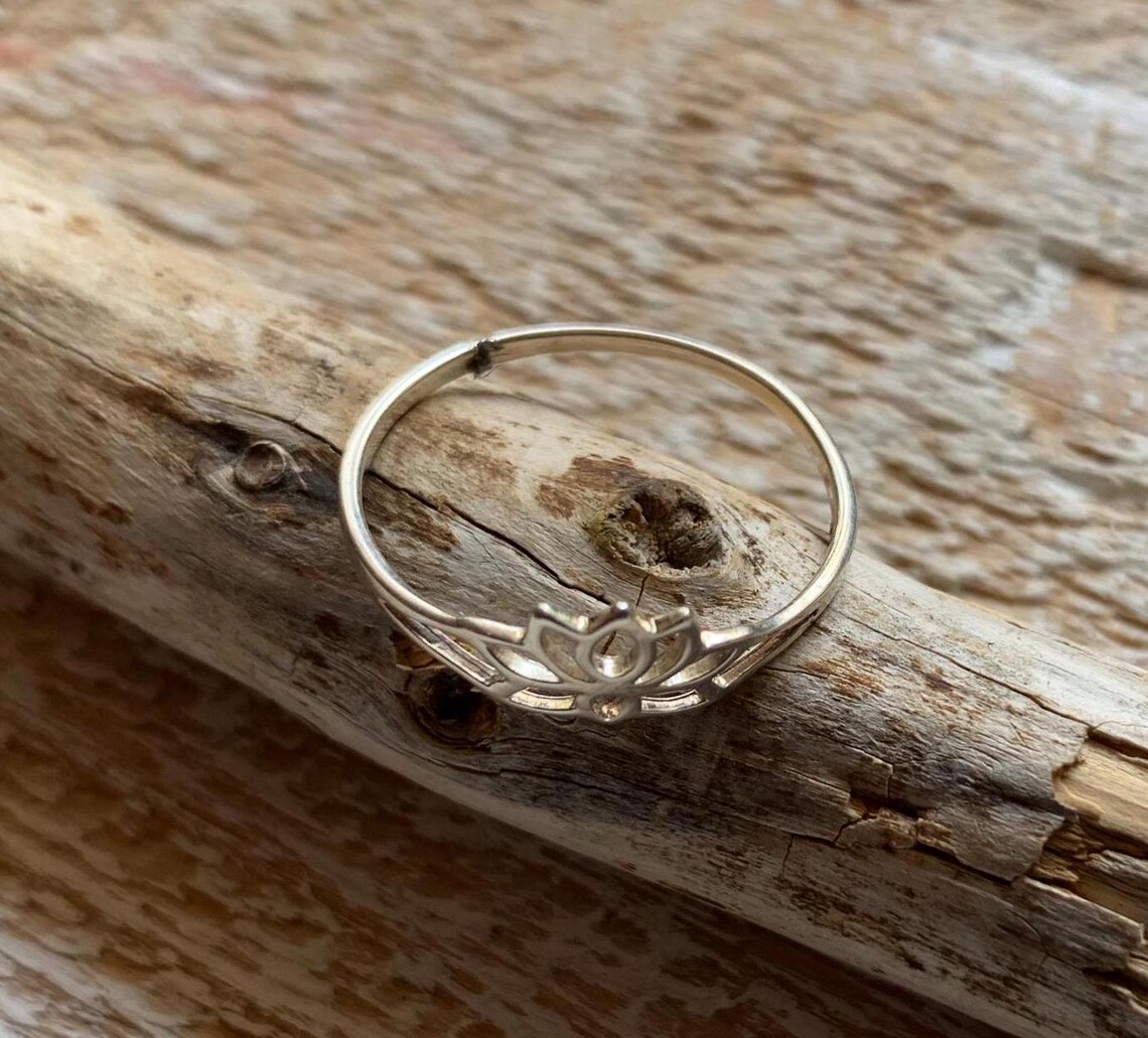 Silver 925 Lotus Blossom (slim Design) Ring - Etsy