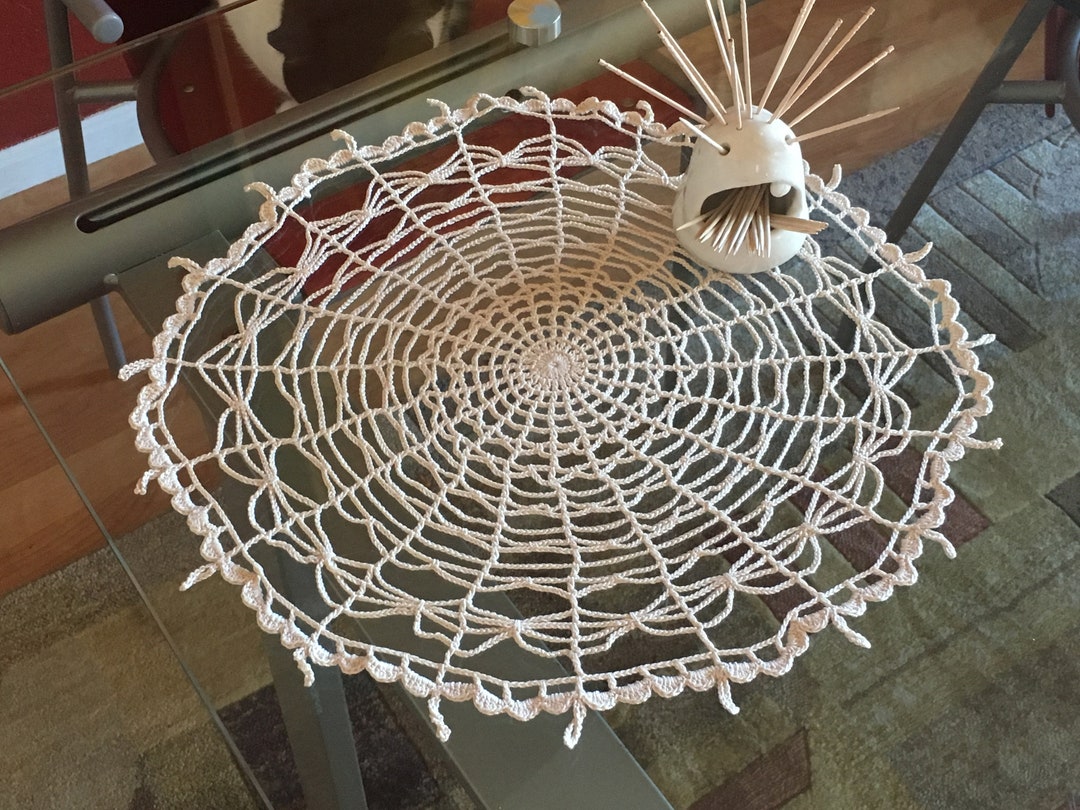 Spider Web Halloween Doily Off-white Crochet Spider Web Spooky Beige ...