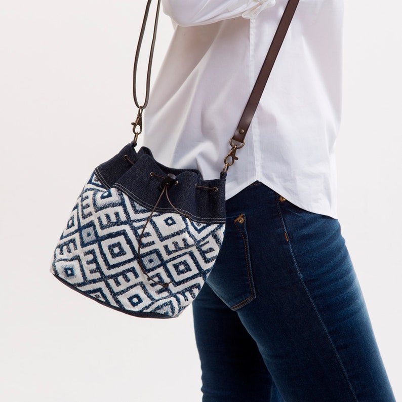 Small Fabric Bucket Bag Women's Crossbody Bag Handmade - Etsy