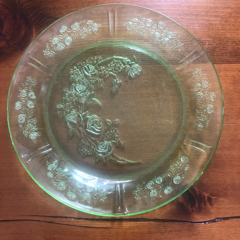 Uranium Glass Plate | Vintage Depression Green Glass | Sharon Cabbage ...