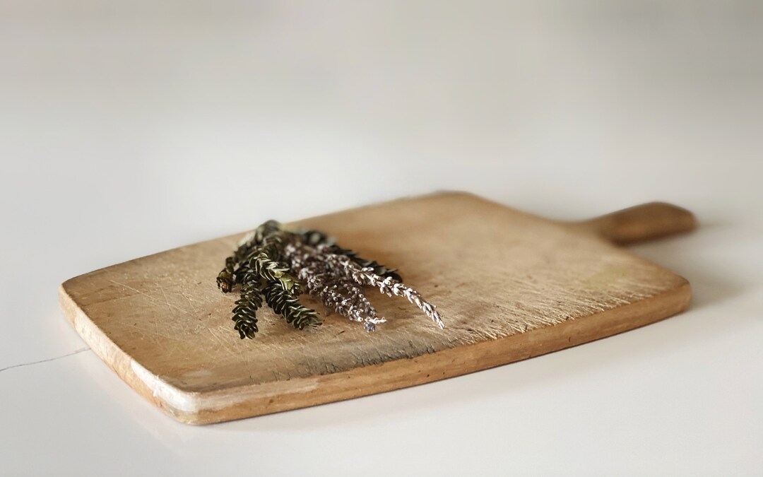 VINTAGE Rustic Light Wood Cutting Board Modern Farmhouse Primitive ...