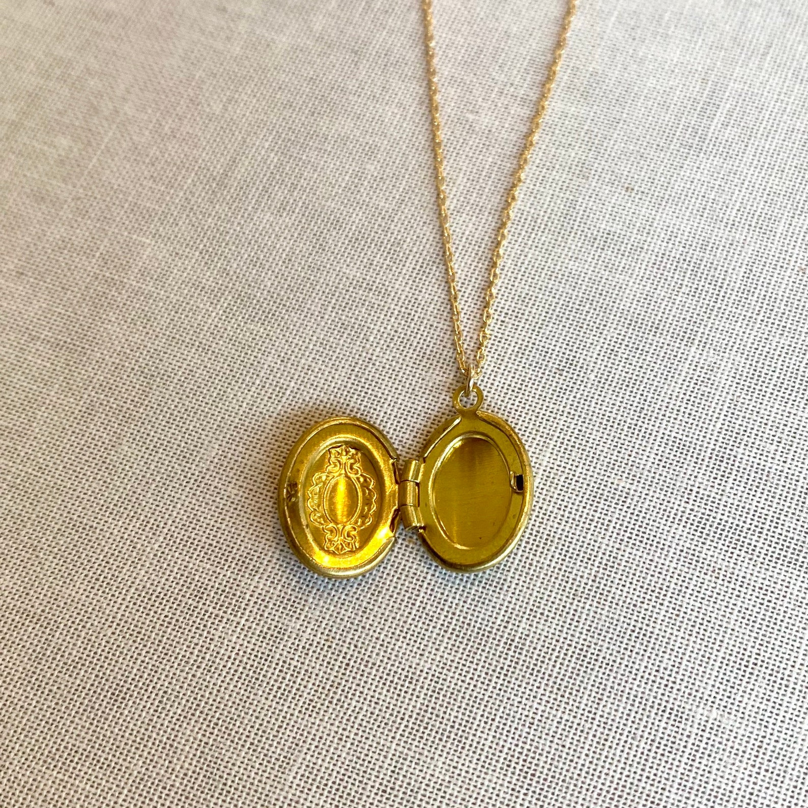 Small Locket Tiny Vintage Oval Etched Brass Floral Keepsake | Etsy