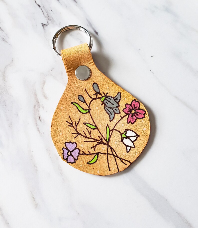 Flower Key Chain Botanical Gift for Her Custom Leather - Etsy