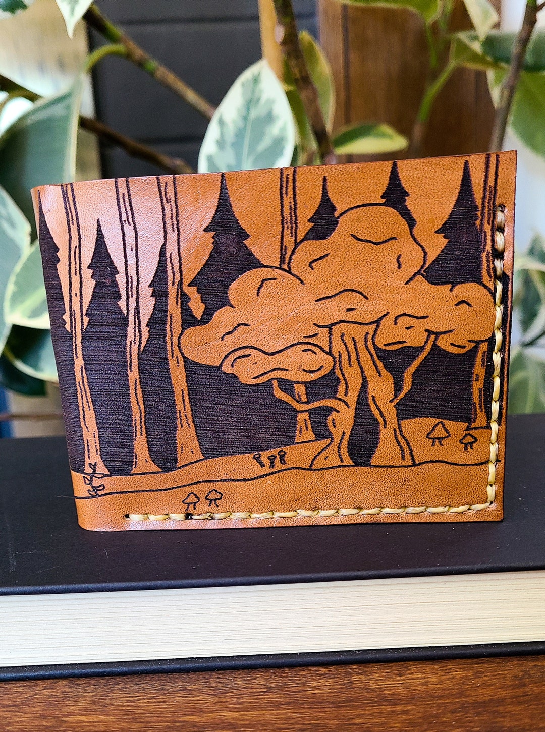 Mens Tree Wallet Custom Leather Husband Gift Personalized Wallet Nature ...