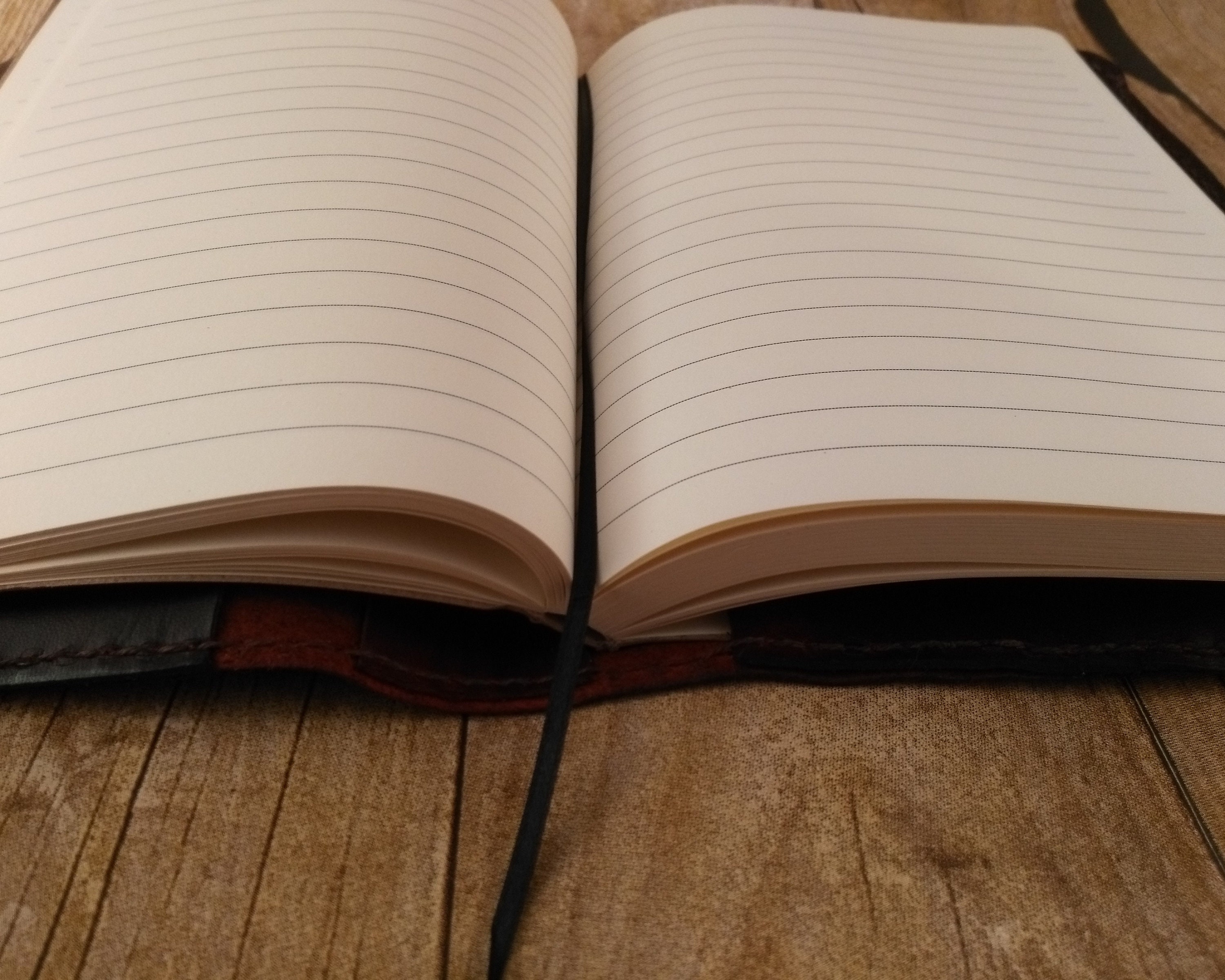 Refillable Notebook Cover — Sweet Pea Leather