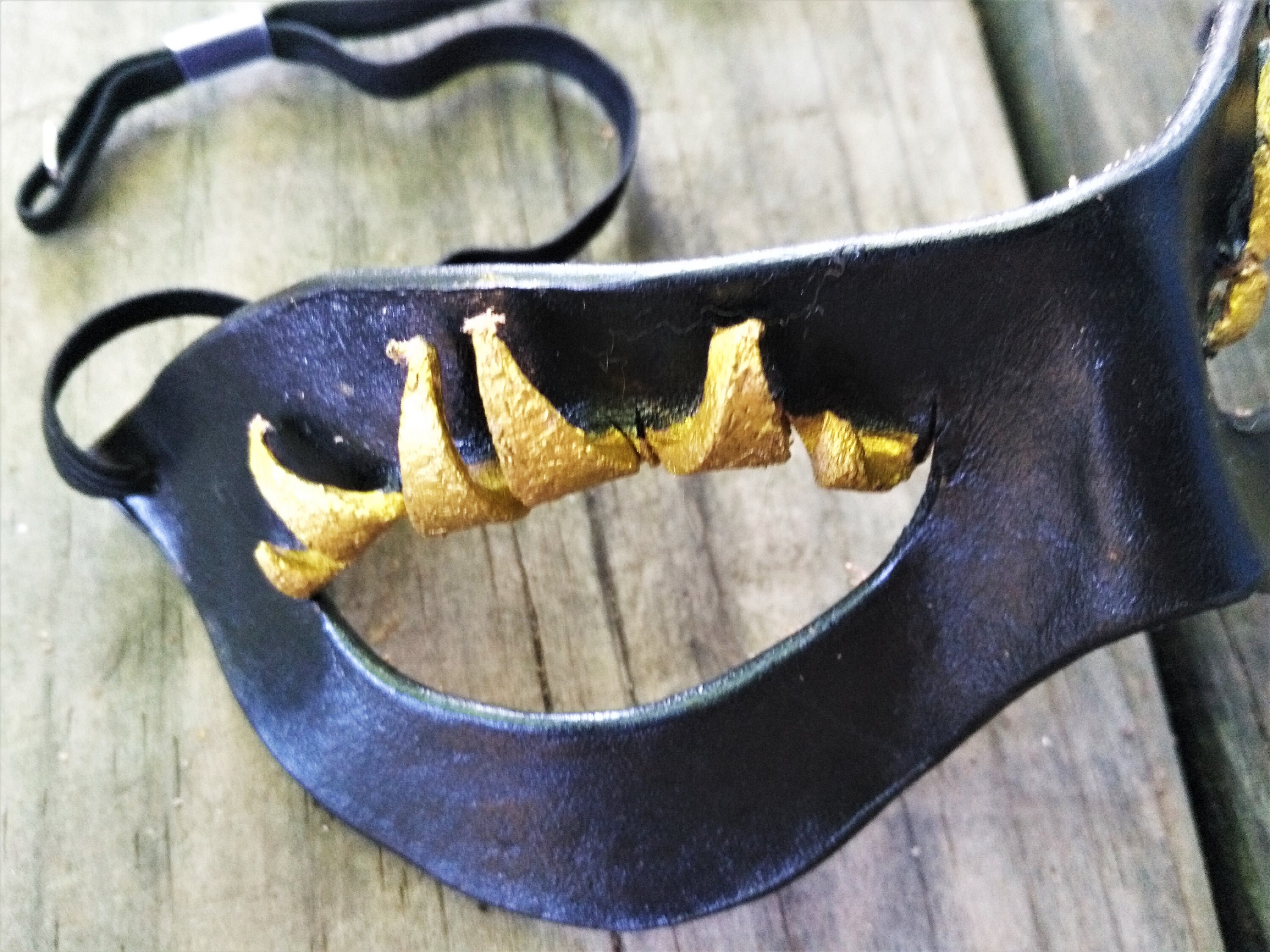 Eyelash Mask — Sweet Pea Leather