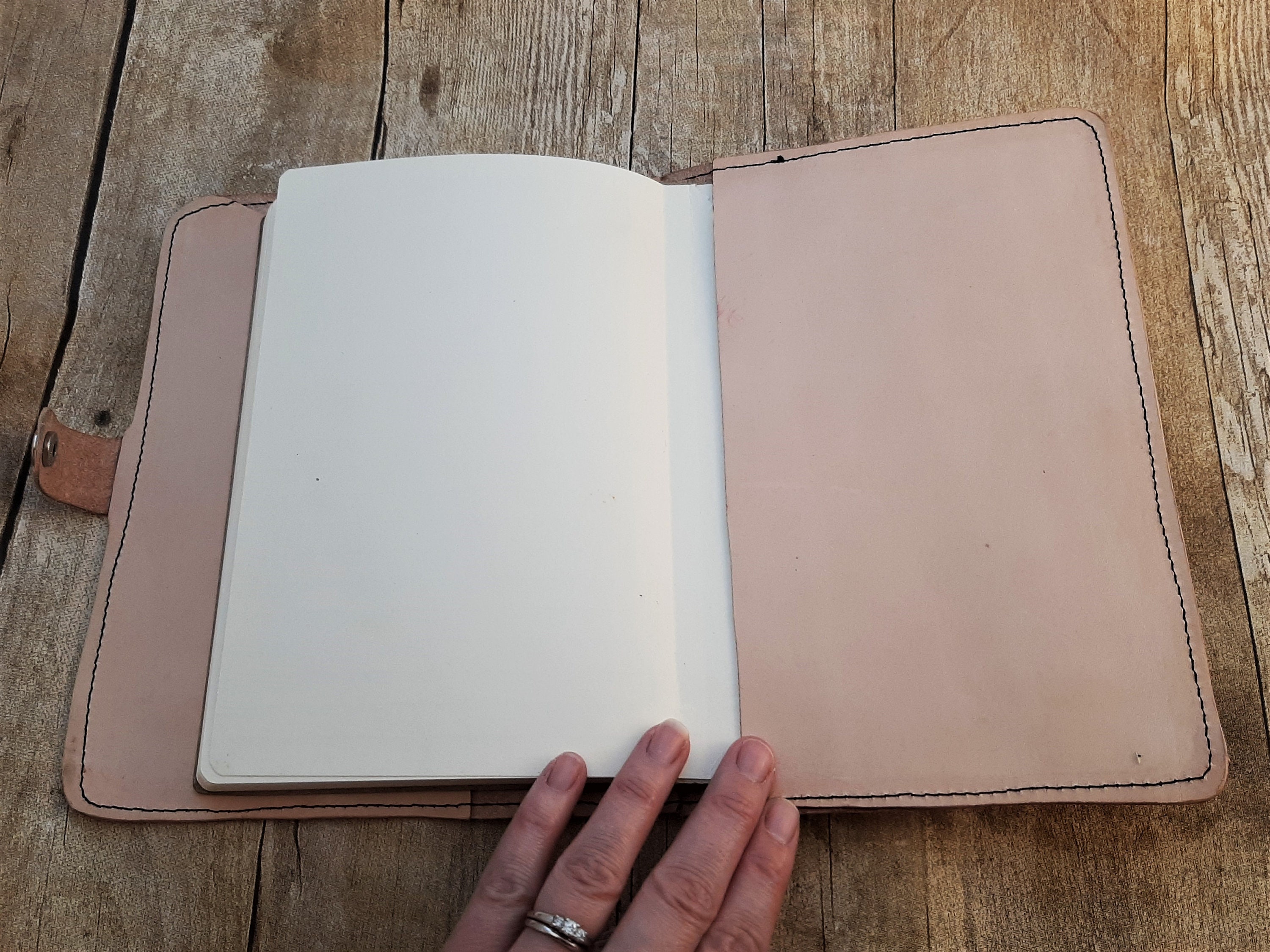 Refillable Notebook Cover — Sweet Pea Leather