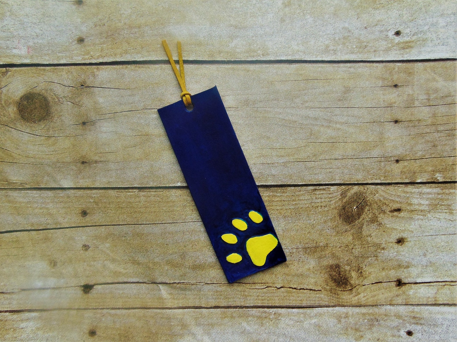Hand Engraved Paw Print Leather Bookmark - Animal Lover Gift - Etsy