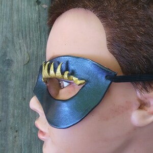 Leather Eyelash Mask - Girl Superhero Costume - Burlesque Show - Drag ...