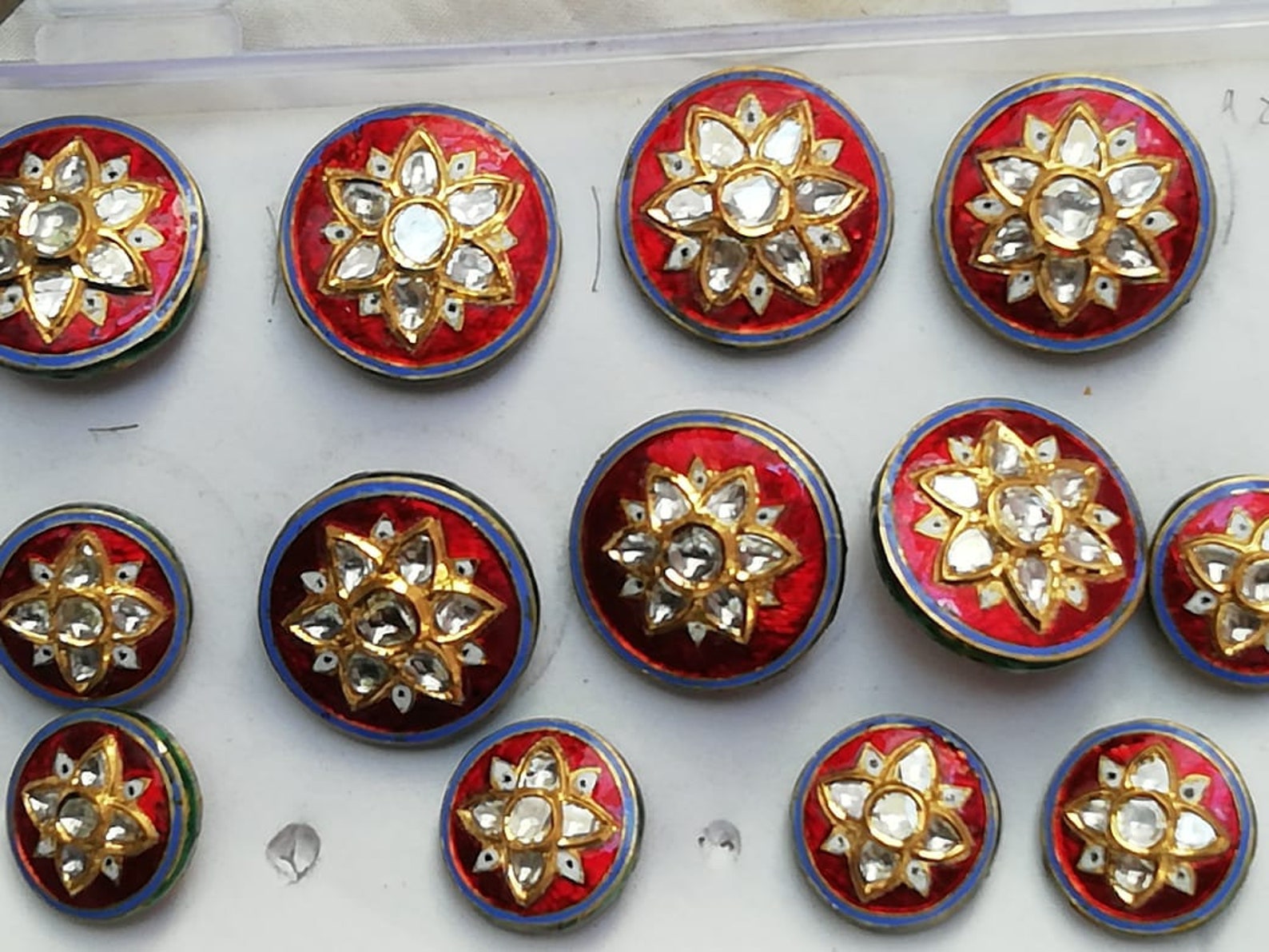 22k Gold Uncut Diamond Button and Cufflinks Set 7 Sherwani and 6 ...