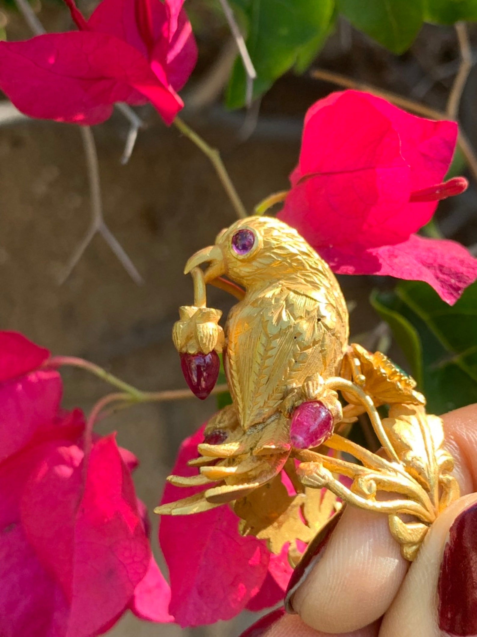 22k Gold Bird Ring With Emerald Ruby Diamond, Carved Bird Ring With ...