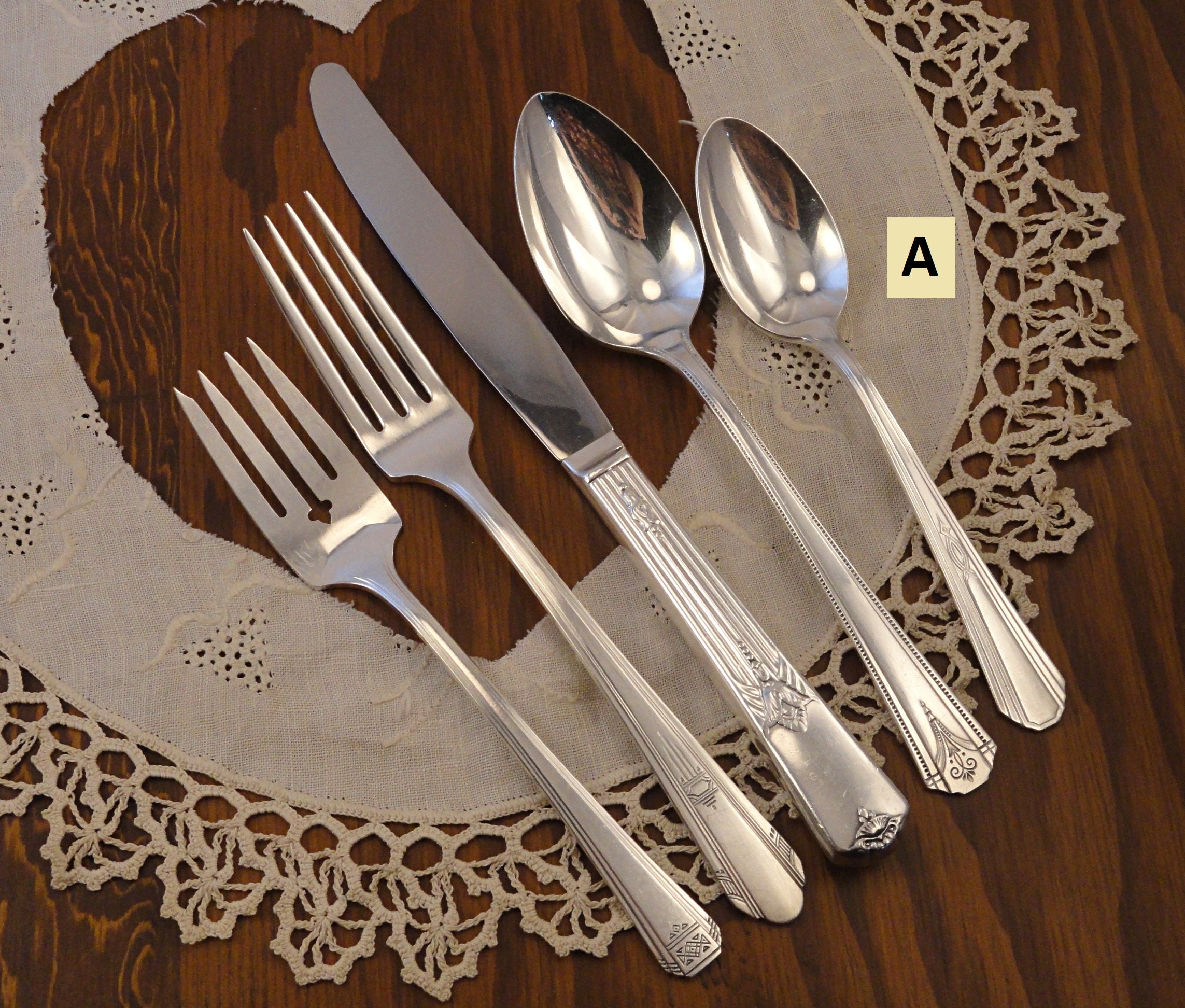 Geometric Art Deco Place Settings 1920s and 1930s Silverplate Patterns ...