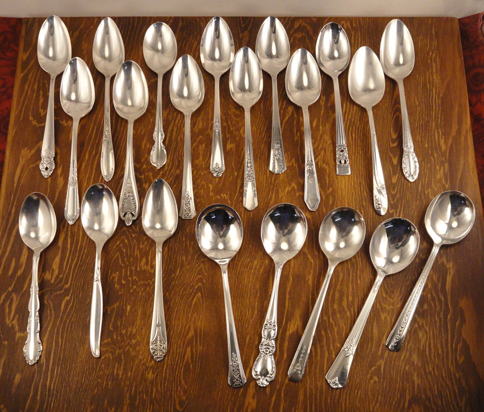 Vintage Forks Spoons Place Settings Silverplate Butter Knives Soup ...
