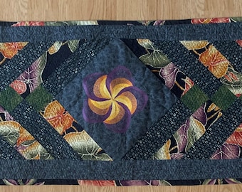 Friendship Table Runner Pattern - Etsy