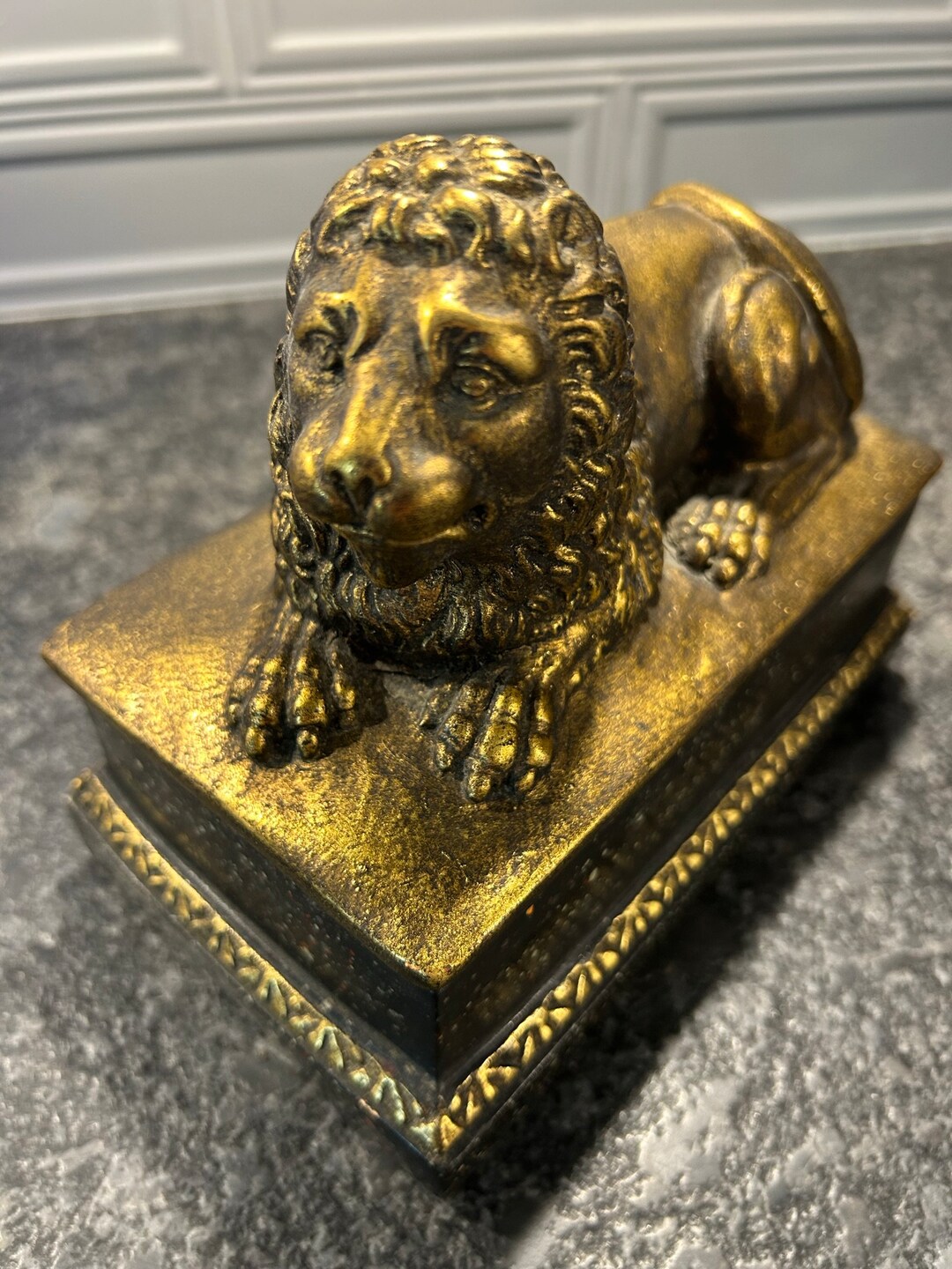 Vintage Borghese Recumbent Lion Box - Etsy