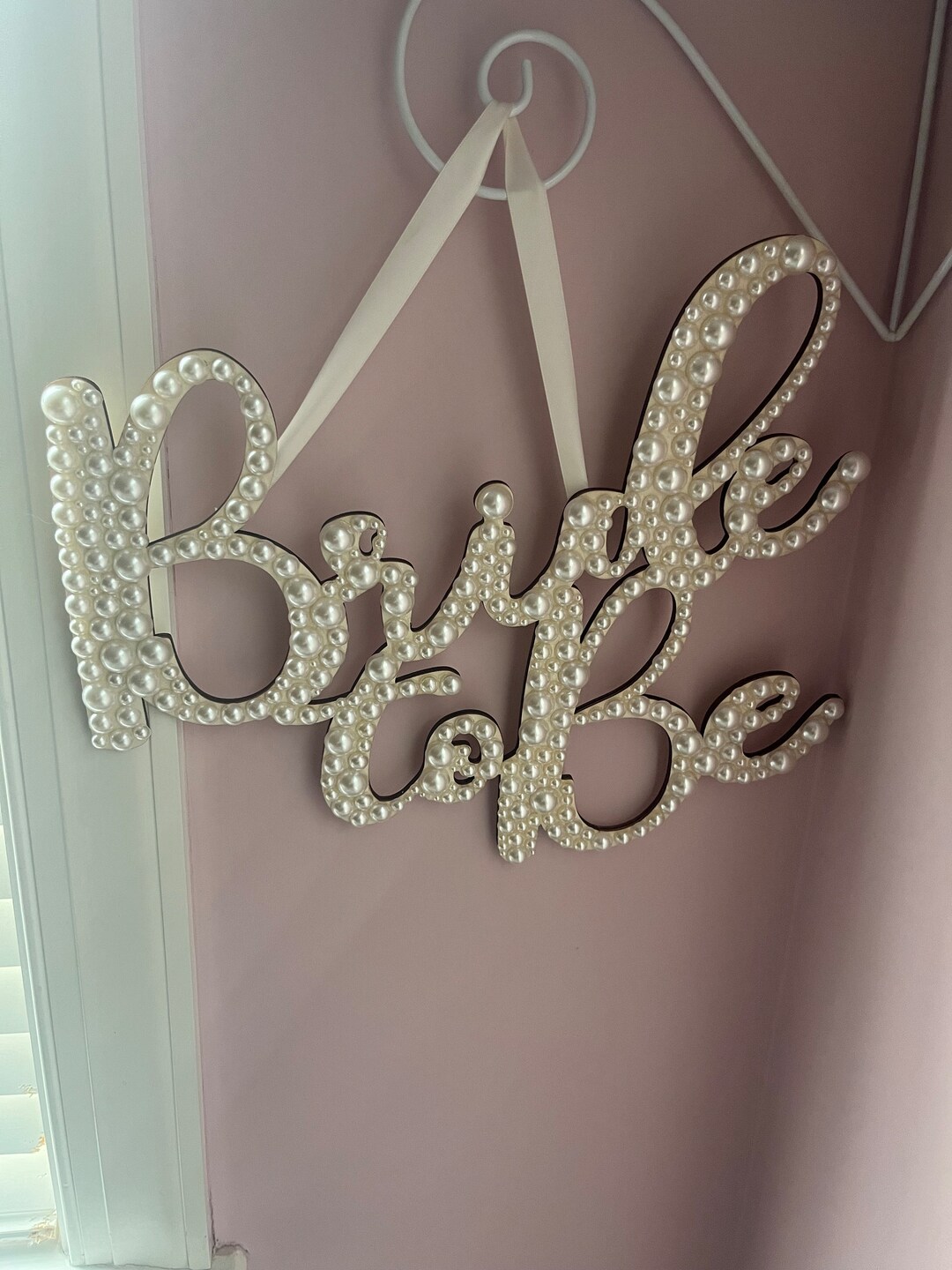 Customizable Bride to Be Pearl/rhinestone Sign - Etsy