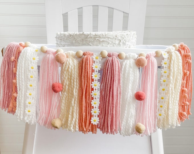 Daisy Print Party Bags, Daisy Birthday Decorations, Daisy First ...