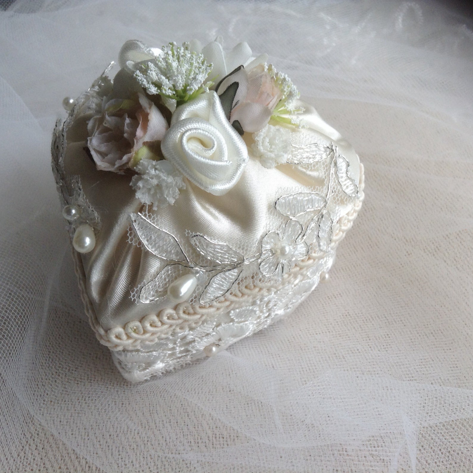 Heart Shape Wedding or Engagement Ring Box - Etsy