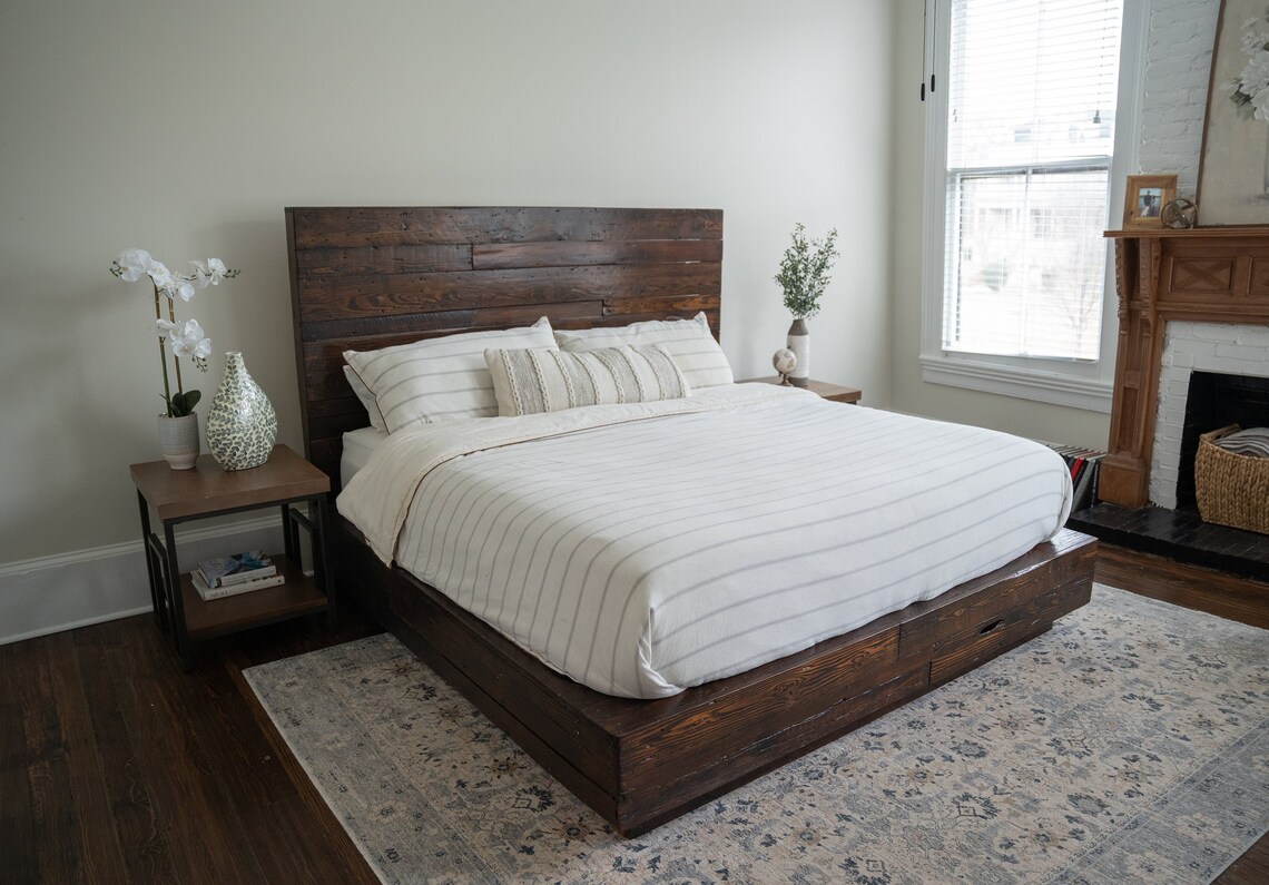 Rustic Box Bed Frame - Etsy