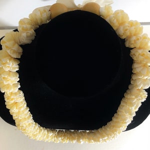 Ribbon Lei Pikake Blossom, Ivory and White Hawaiian Wedding Lei ...