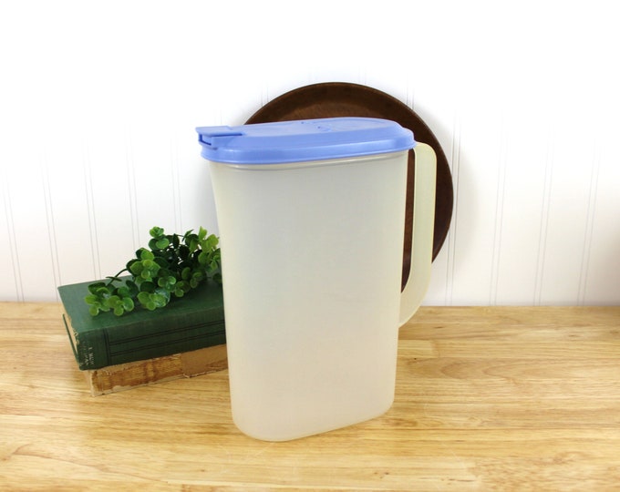 Vintage Tupperware Pitcher Clear With Blue Lid | 2009B & 2010C | F192 ...