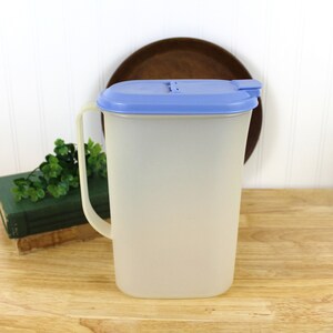 Vintage Tupperware Pitcher Clear With Blue Lid 2009c & 2010B F492 - Etsy