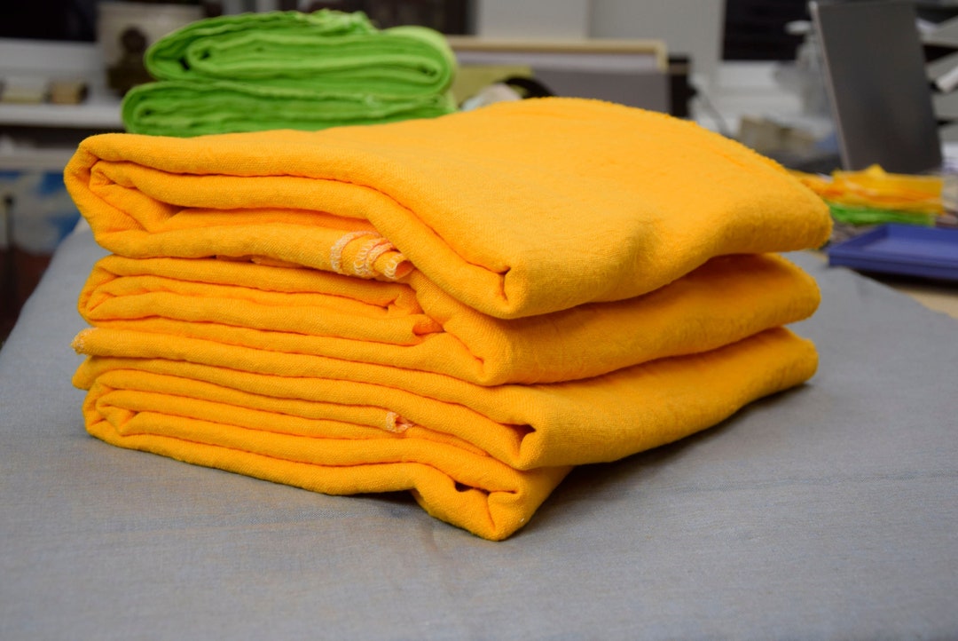 Fabric 100% Linen Julia Iced Mango 210gsm(6.2oz/yd2). Pantone 14-1140 ...