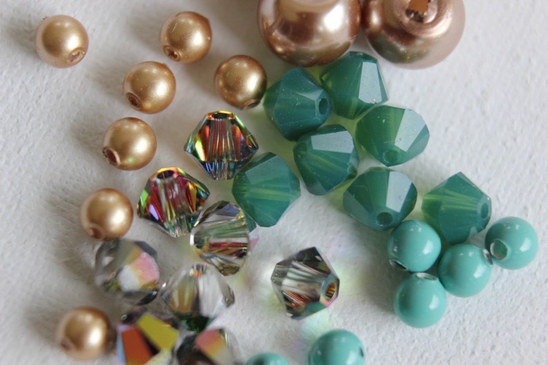 PDF Tutorial Beaded Bracelet Her Eyes_swarovski Crystals_seed Beads_pearls_bicones Bead Weaving ...