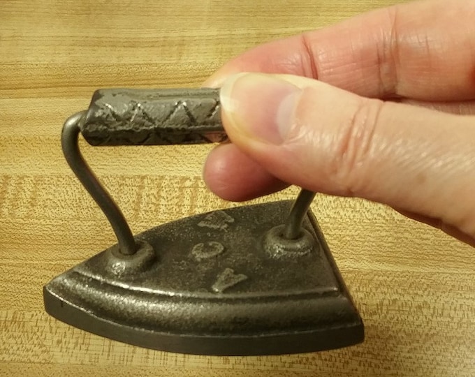 Antique Miniature ACW Flat Sad Iron, Child's Sad Iron, Old Cast Iron - Etsy