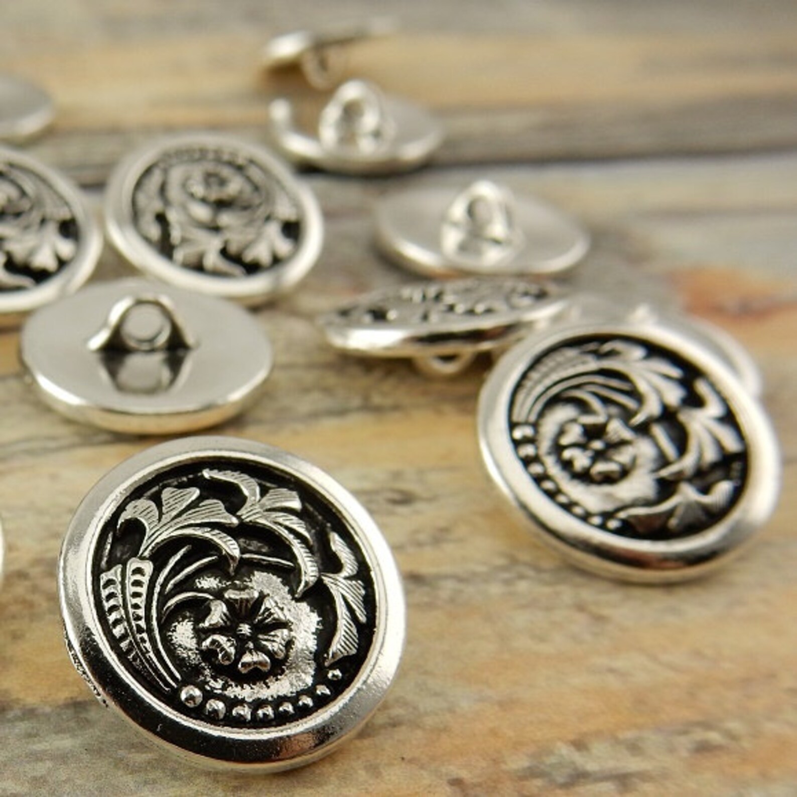 CZECH FLOWER Button Tierracast Buttons Qty 4 Antique Silver - Etsy