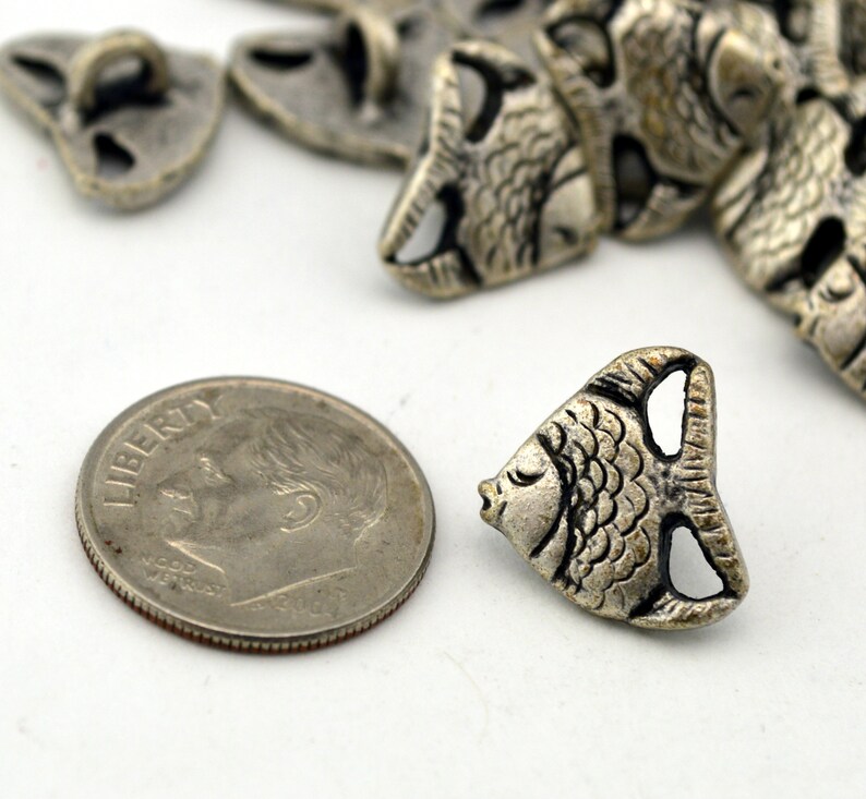 TROPICAL FISH Buttons Antique Silver Detailed Angelfish - Etsy