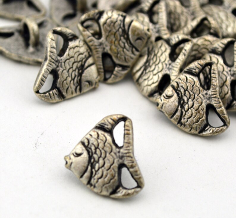 TROPICAL FISH Buttons Antique Silver Detailed Angelfish - Etsy
