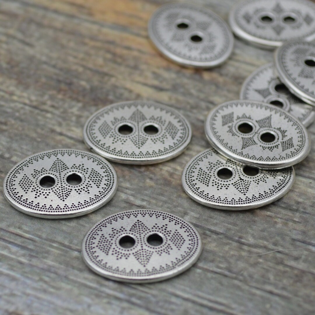 Tierracast TRIBAL Buttons Antique Silver Button, 19mm X 14mm Qty 4 ...