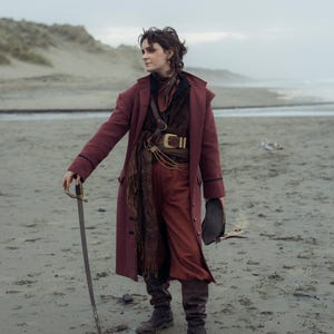 Burgundy Pirate Captain's Coat | Unisex Red Linen Coat With Removable ...