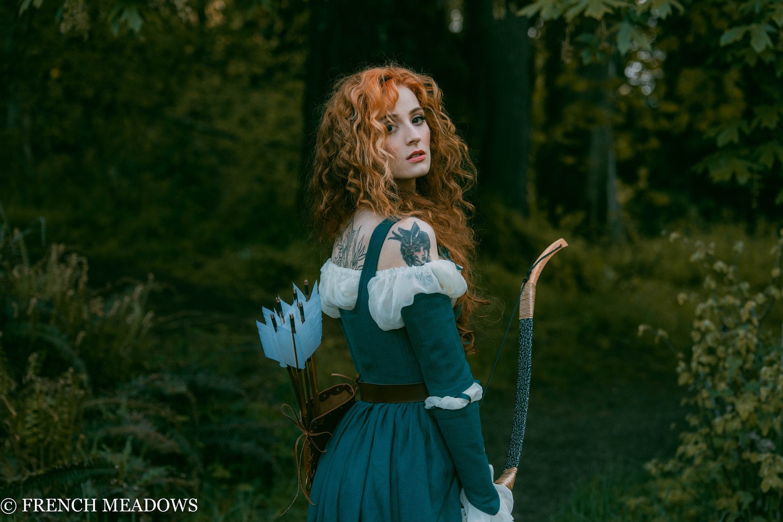 Renaissance Corset Bodice in Teal Blue Linen Merida Cosplay - Etsy