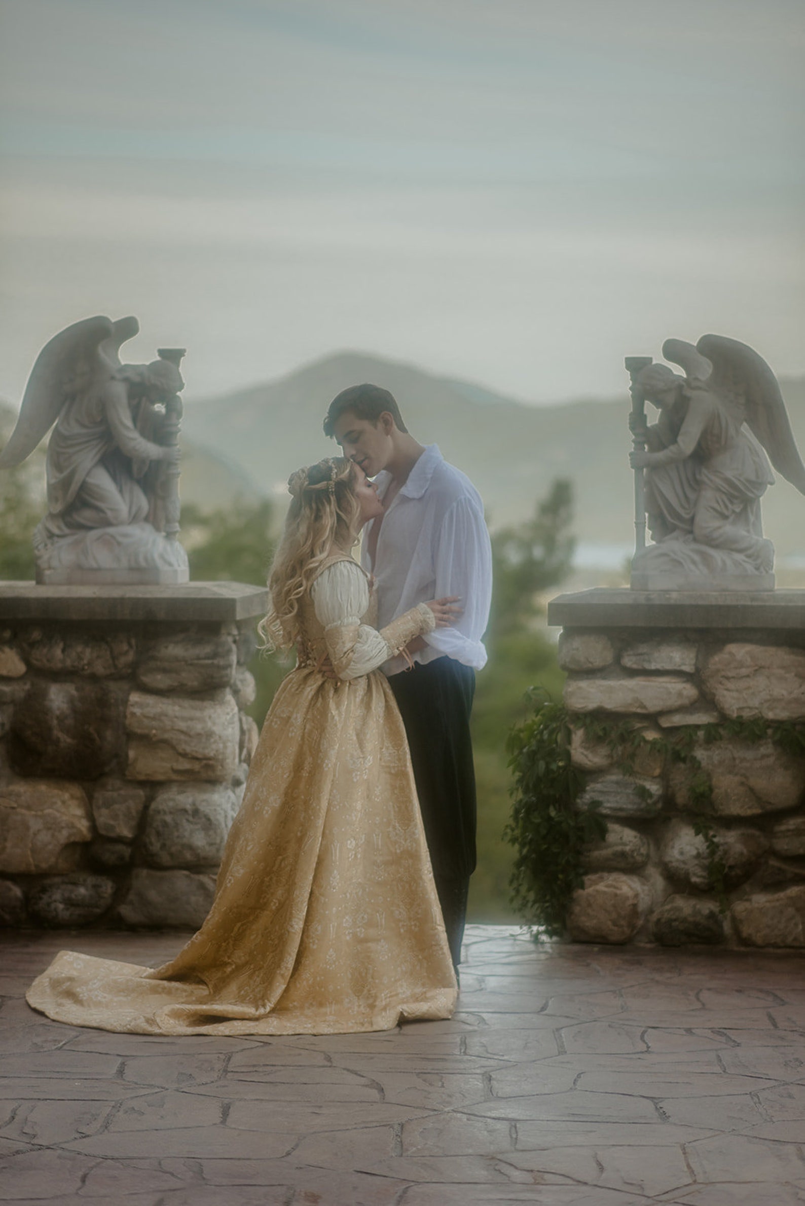 Corset Wedding Dress Italian Renaissance Wedding Gown Romeo - Etsy