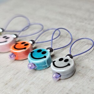 Colorful Smiley 5pc Stitch Marker Set, Snag-free Knitting - Etsy
