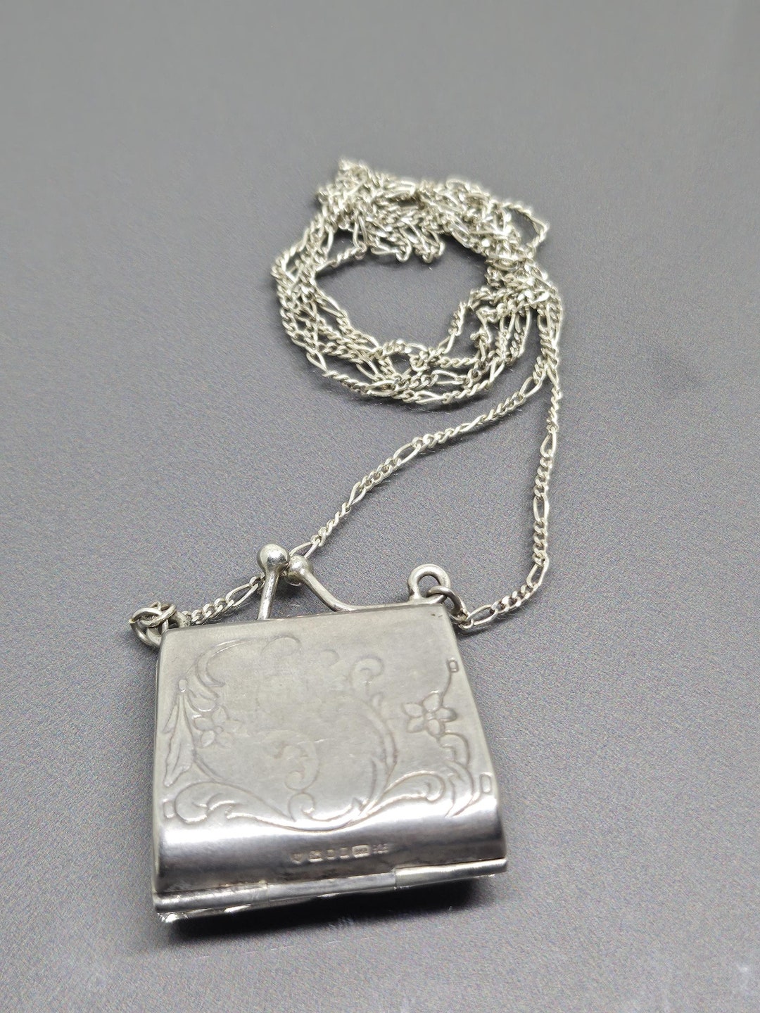 Vintage Etched Purse Locket Pendant Necklace Pill Box Necklace ...