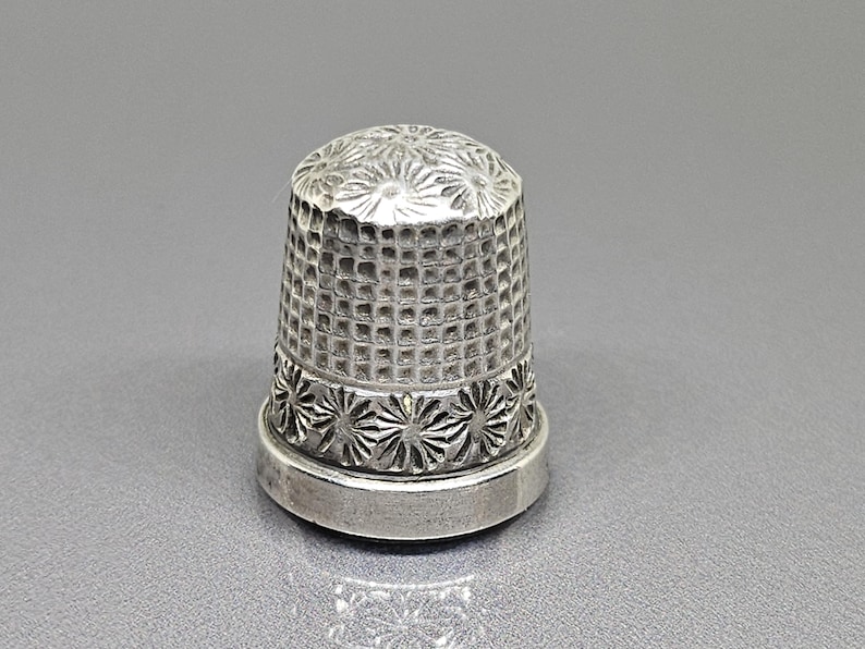 Antique 1923 JS&J Sewingthimble Dimpling With Starburst Flower Pattern ...