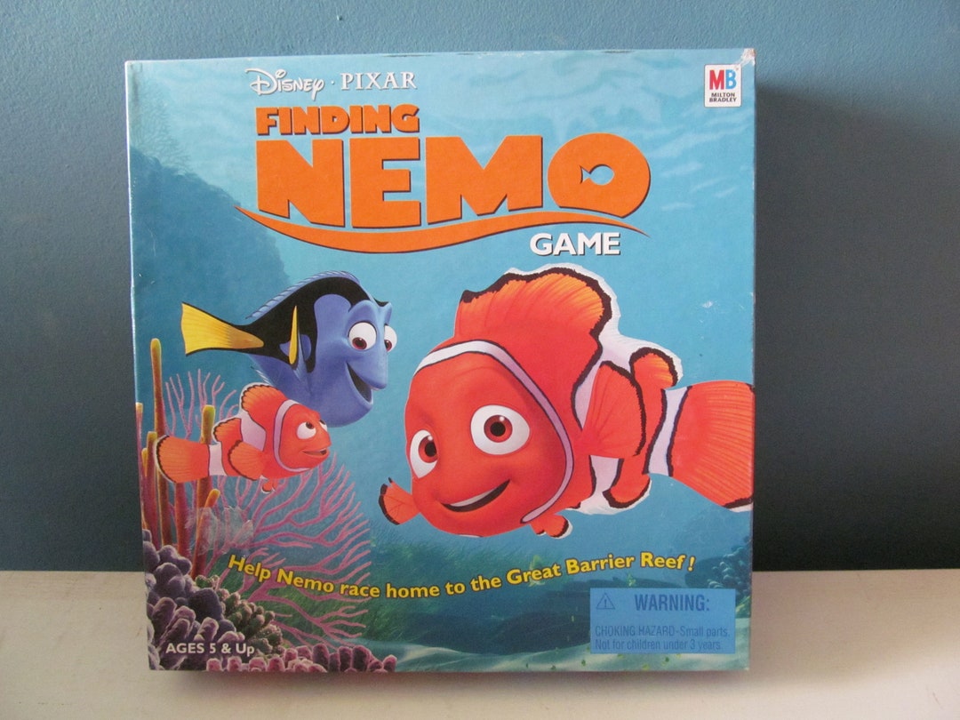 Vintage / Retro Walt Disney Pixar's Finding Nemo Game Help Nemo Race ...