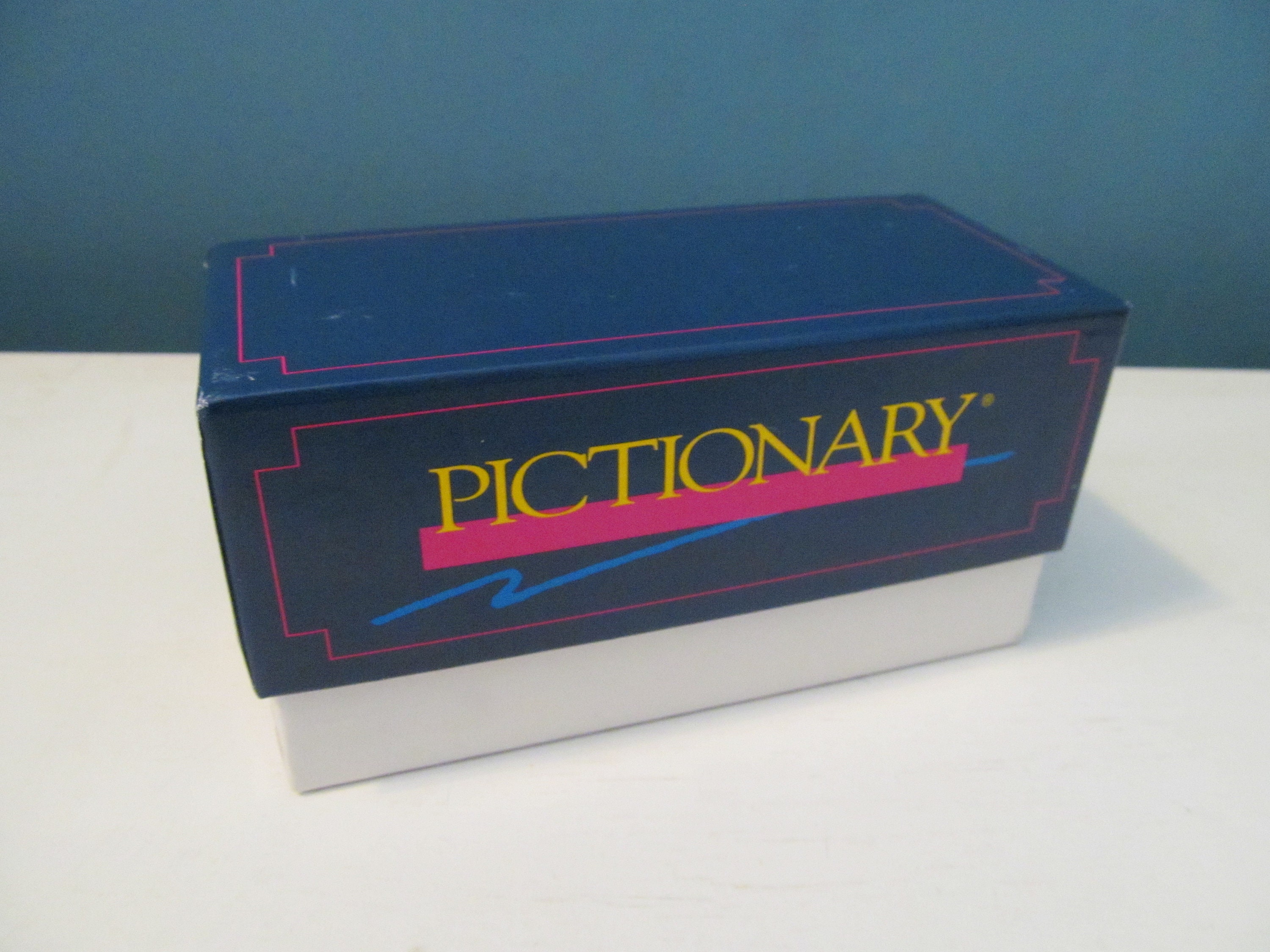 Pictionary Box