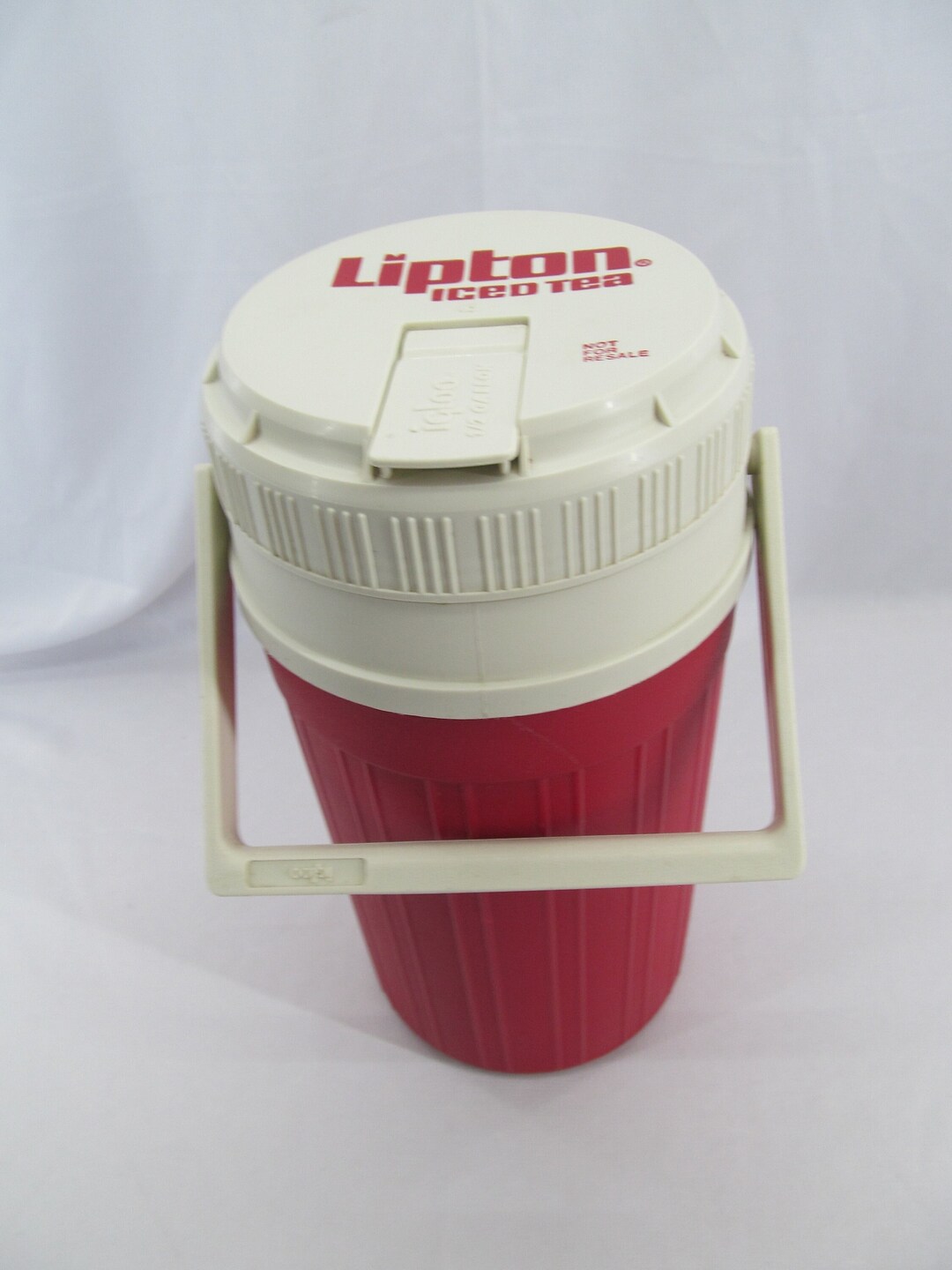 Vintage / Retro Igloo Lipton Iced Tea Half Gallon Thermos Drinking ...
